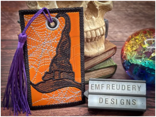 4X4 Bookmark - Witch Hat – EmFreudery Designs